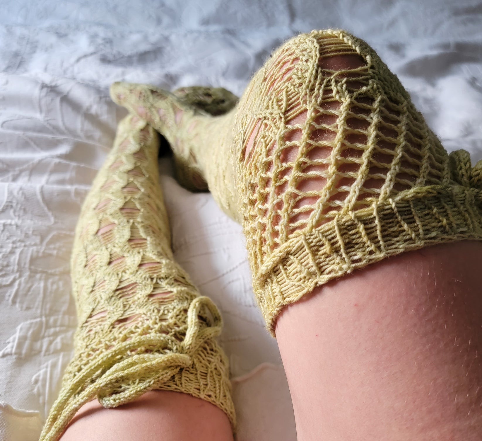 Frabjous Stocking Pattern - Qing Fibre - Indie Hand-Dyed Yarn